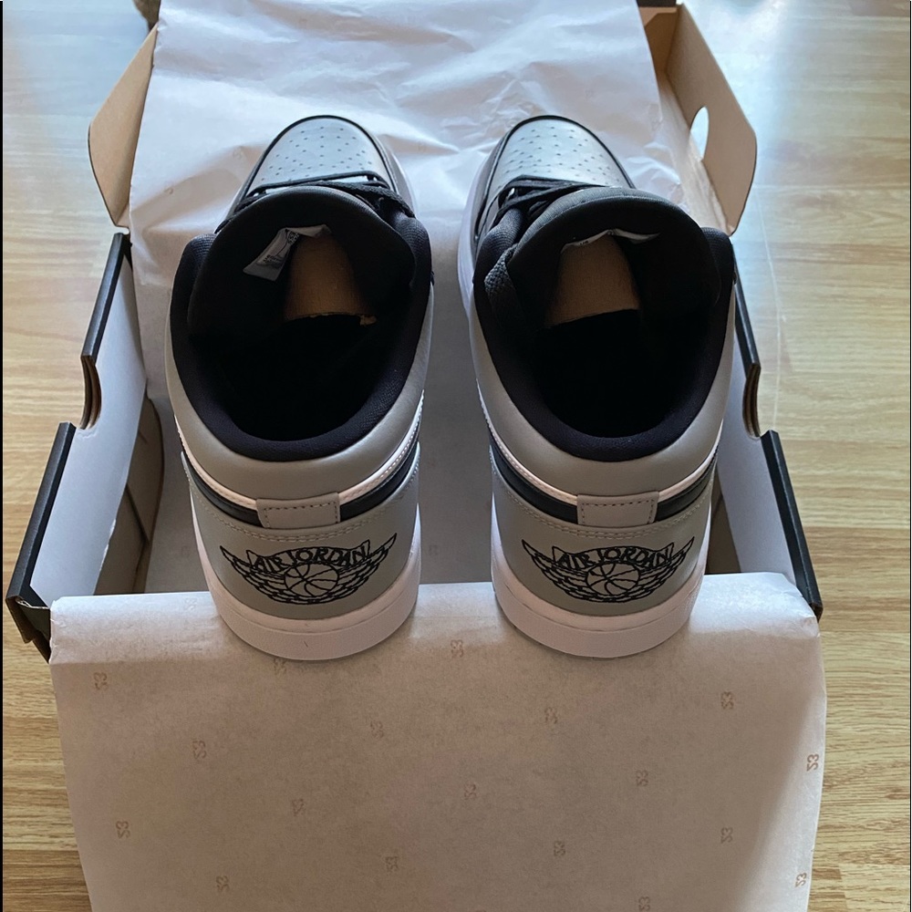 100% Authentic Air Jordan 1 Low “Shadow Toe” - Gem